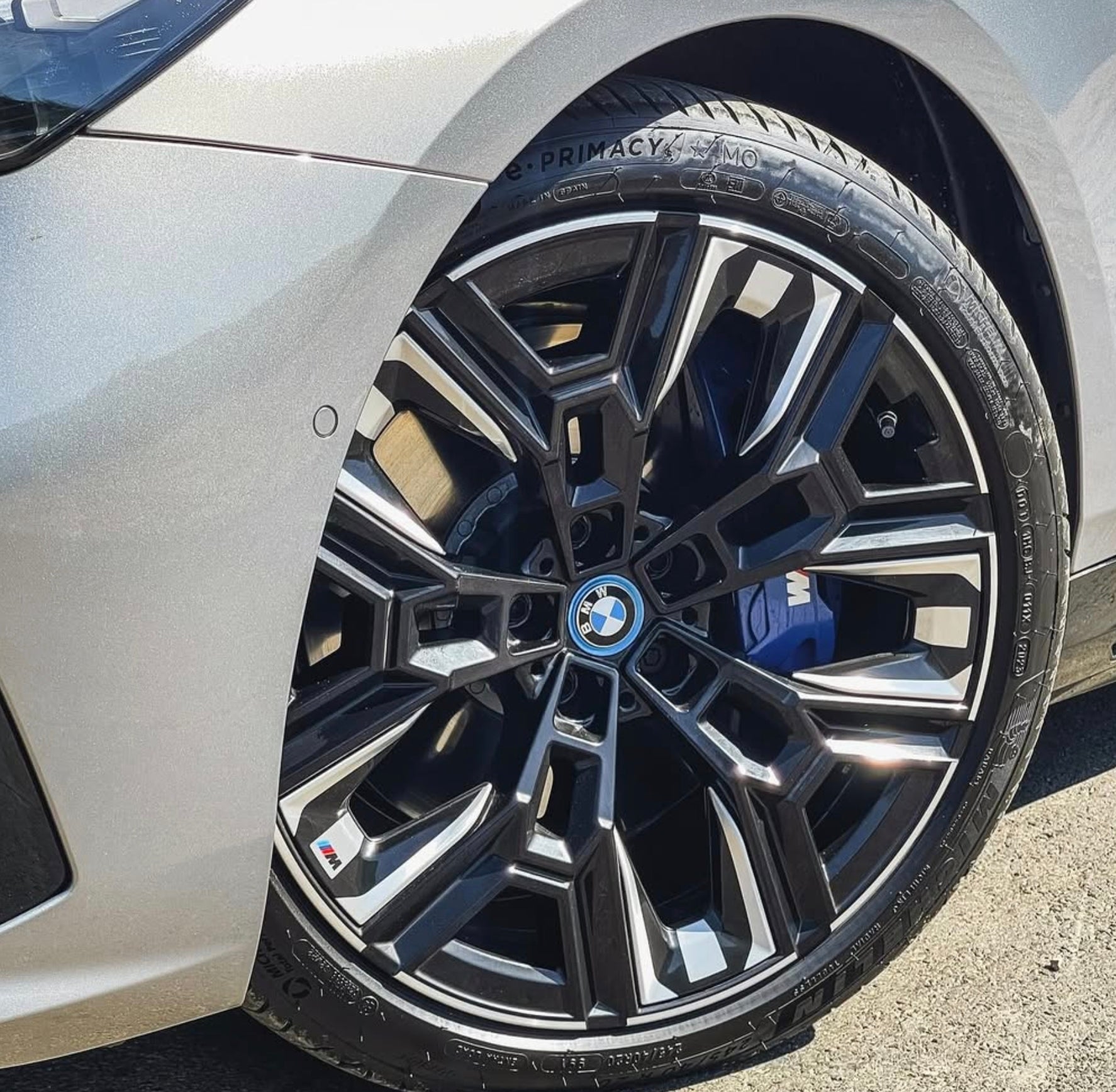 20" BMW G60 i5 / 5-Series 940M M-Performance OE Wheels – 360WHEELS